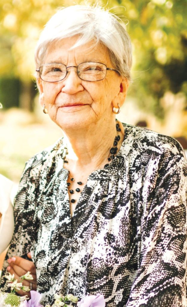 Obituary of Donna Sue Pierson Butterworth – Hardin County Independent